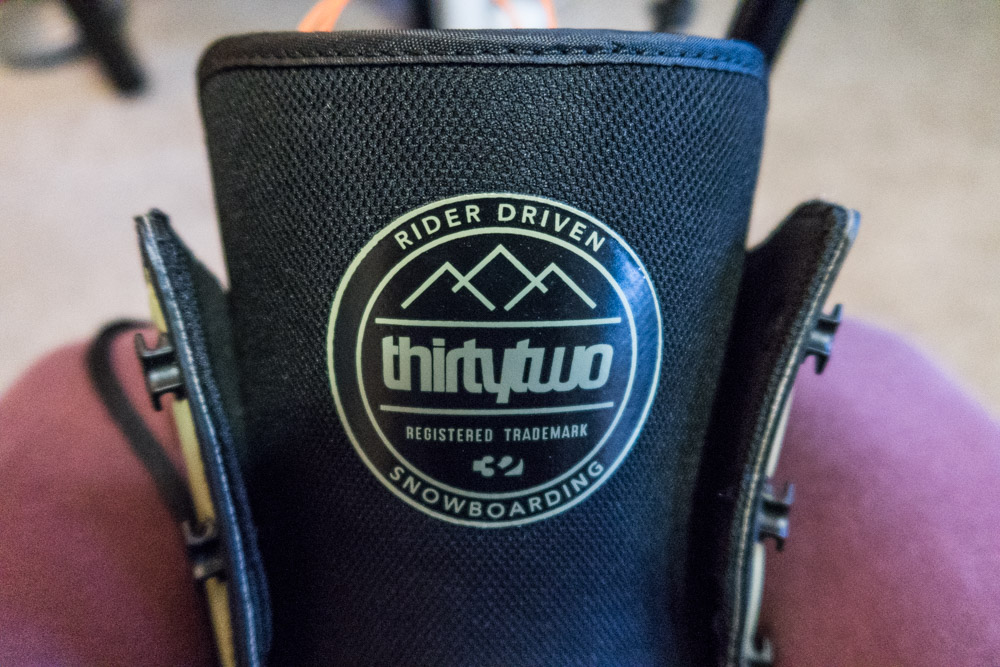 ThirtyTwo TM-TWO Review 2016 - Snowboard Robot