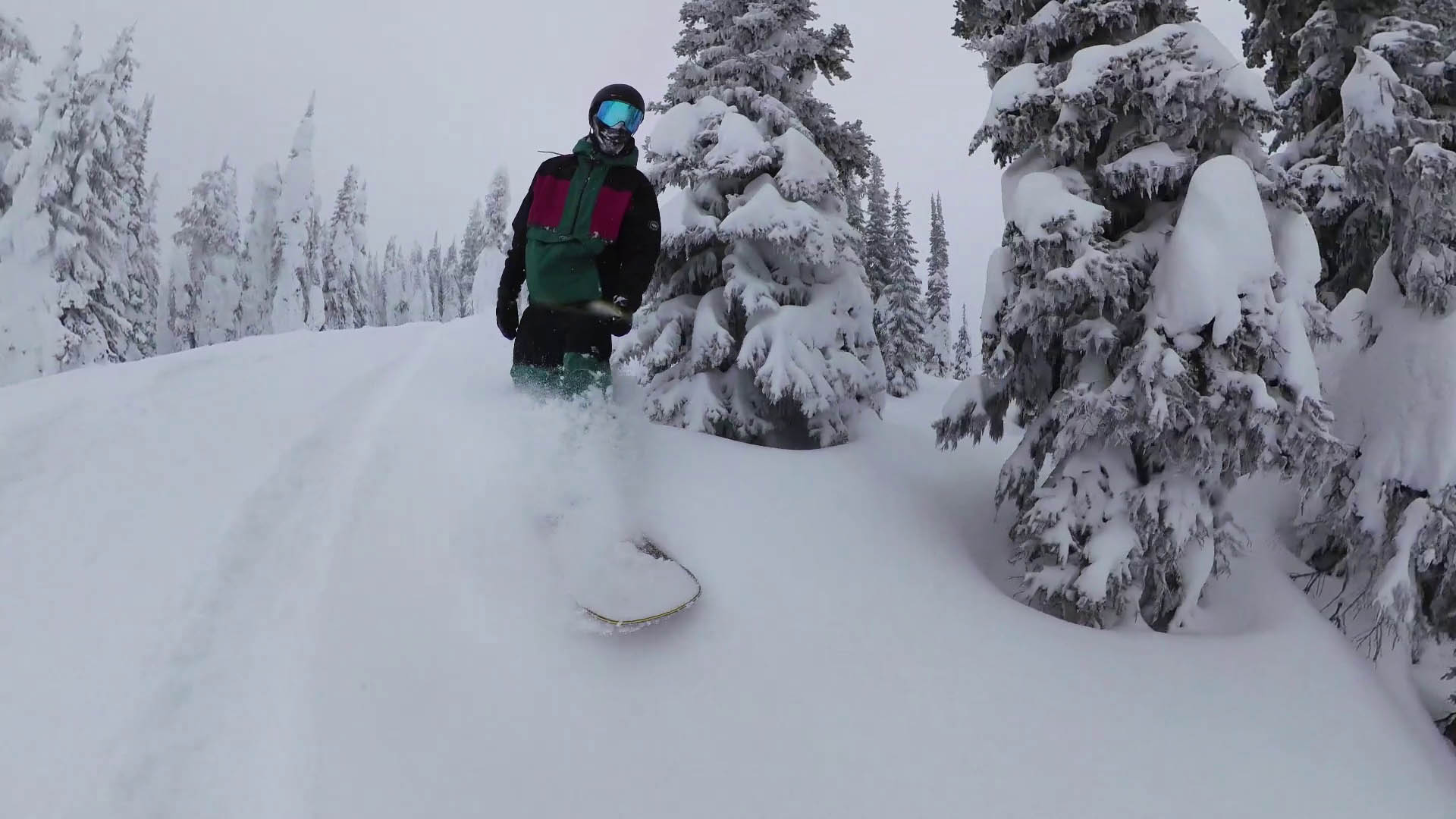 Bataleon Party Wave Snowboard Review - Snowboard Robot